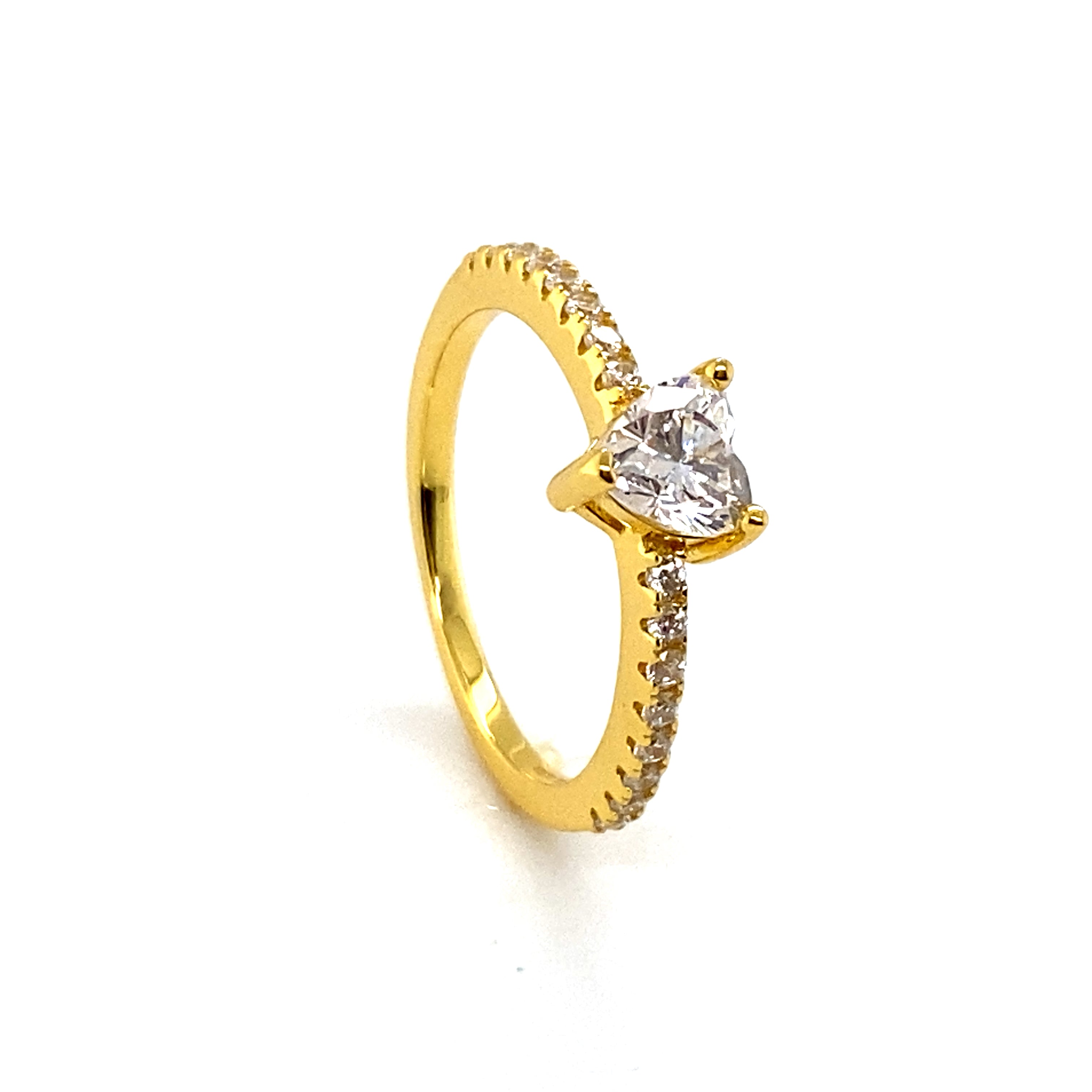 Dainty Heart Ring – Anna Zuckerman
