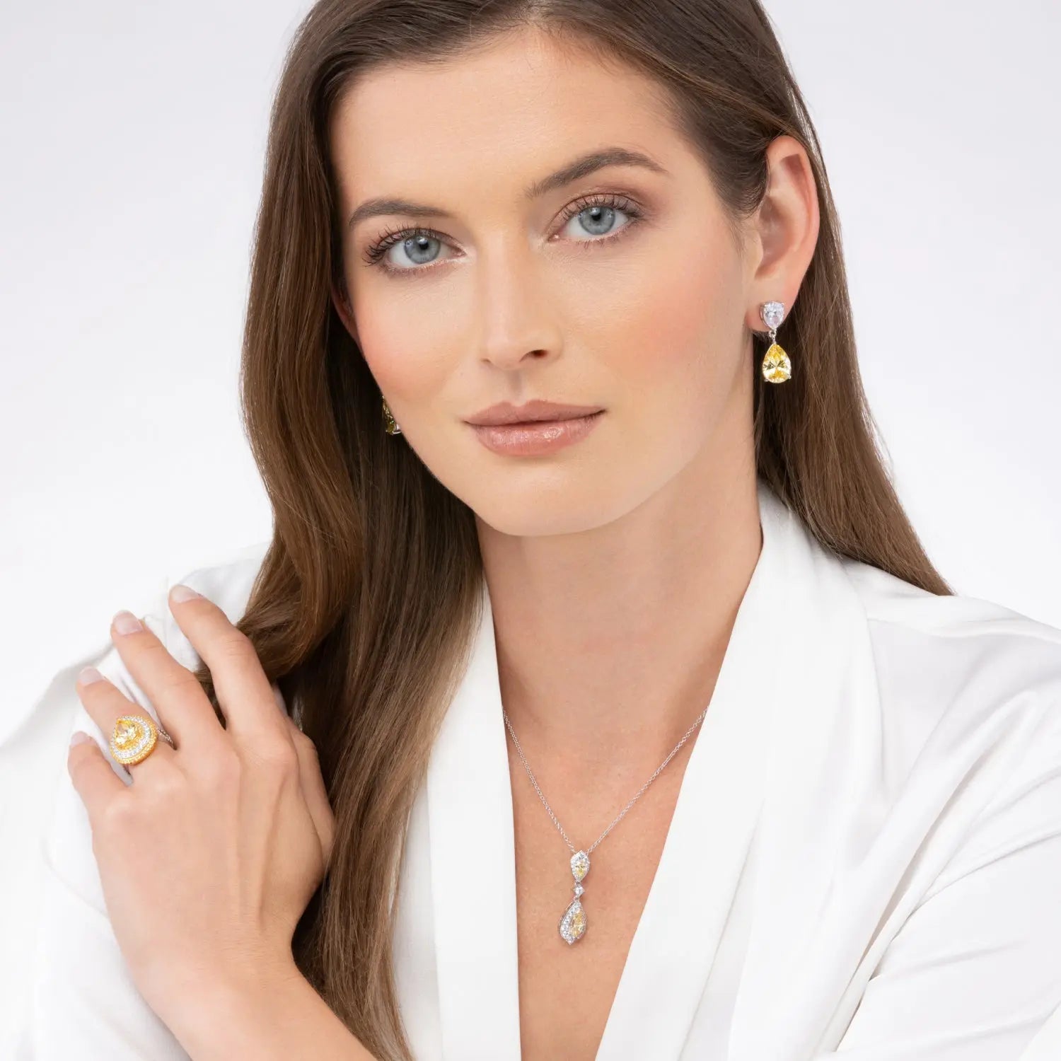 Anna Zuckerman Aventura Golden Drop Ring